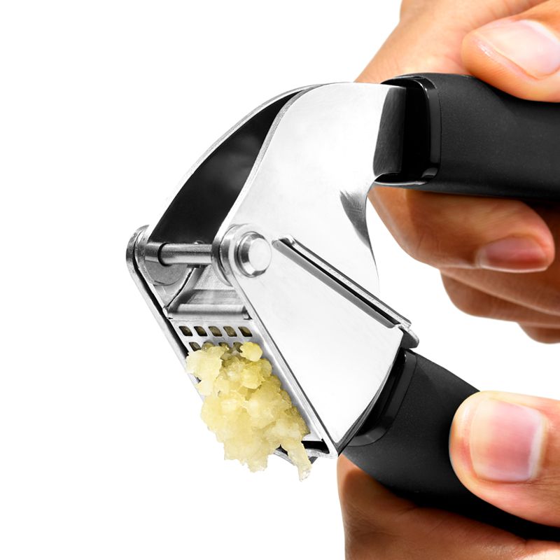 OXO Good Grips Garlic Press – Relish Cooking Studio